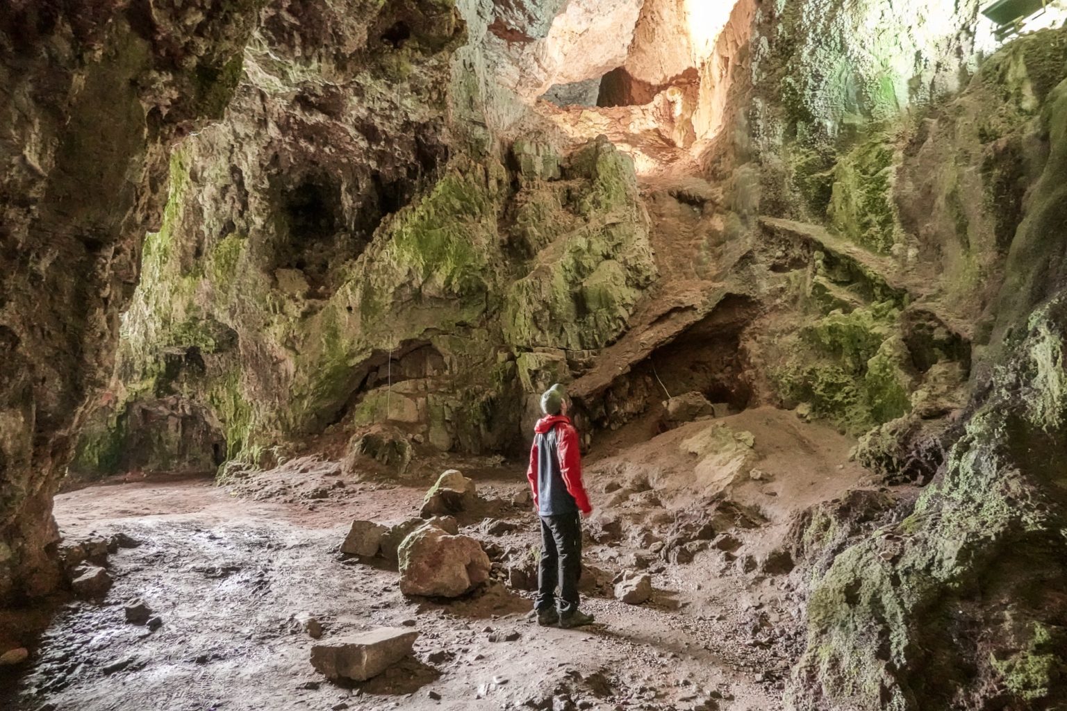 Smoo Cave In Durness, Scotland: The Complete Guide