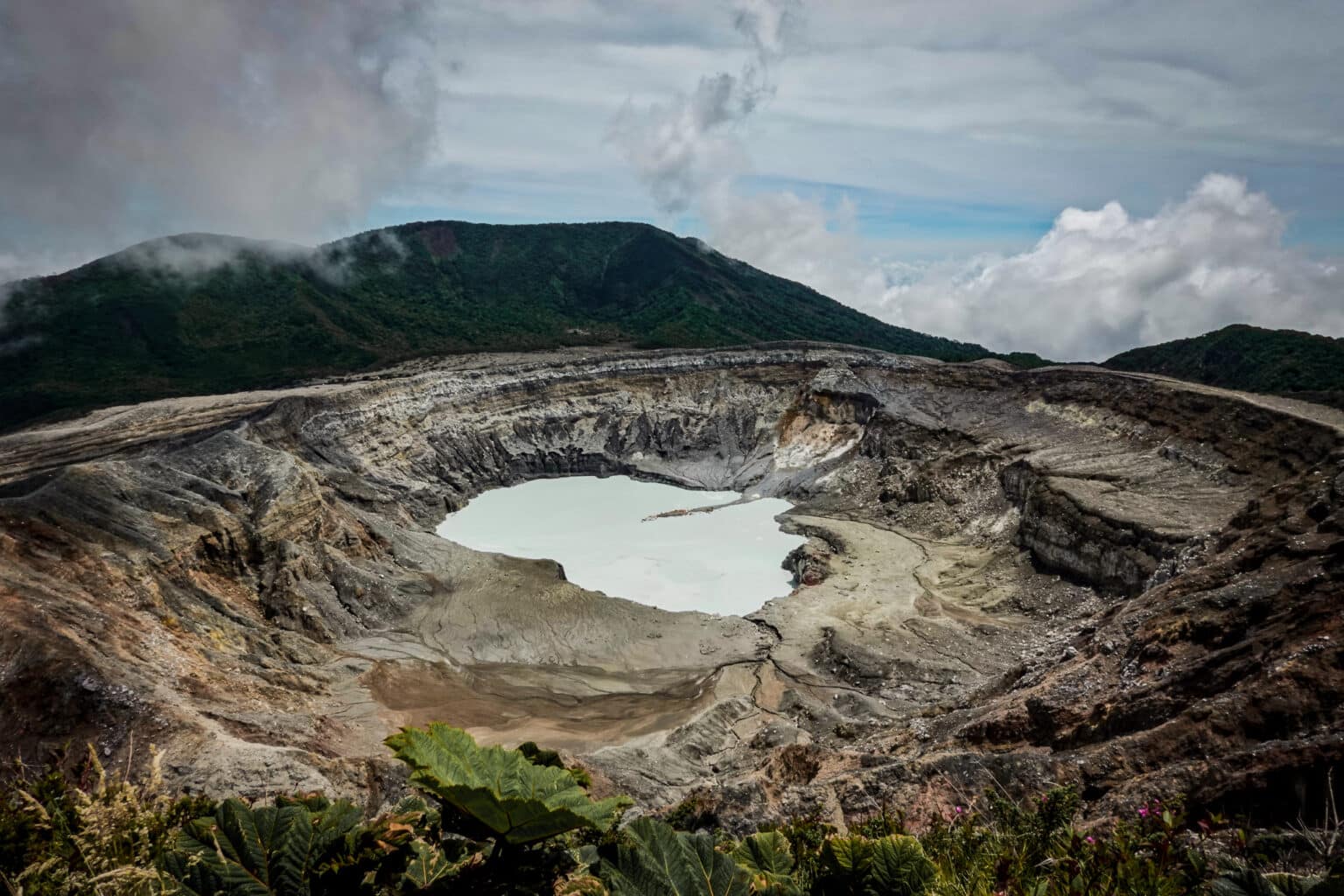 Poas Volcano Hike, Tickets and Tours: The Ultimate Guide