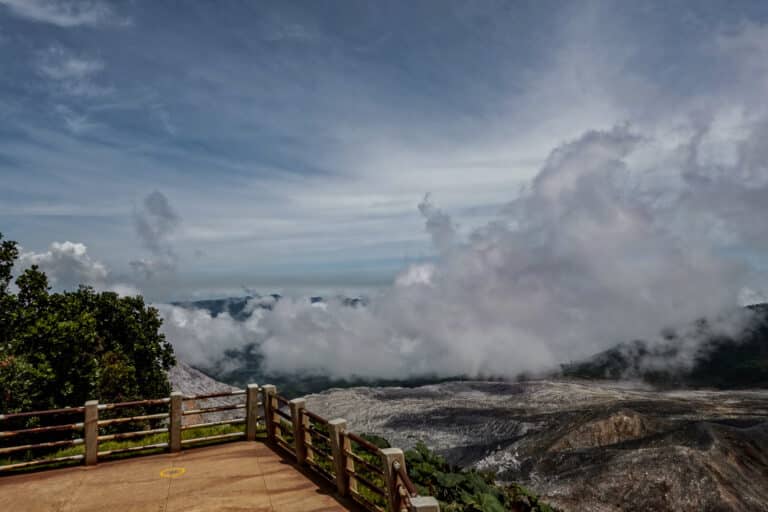 Poas Volcano Hike, Tickets and Tours: The Ultimate Guide