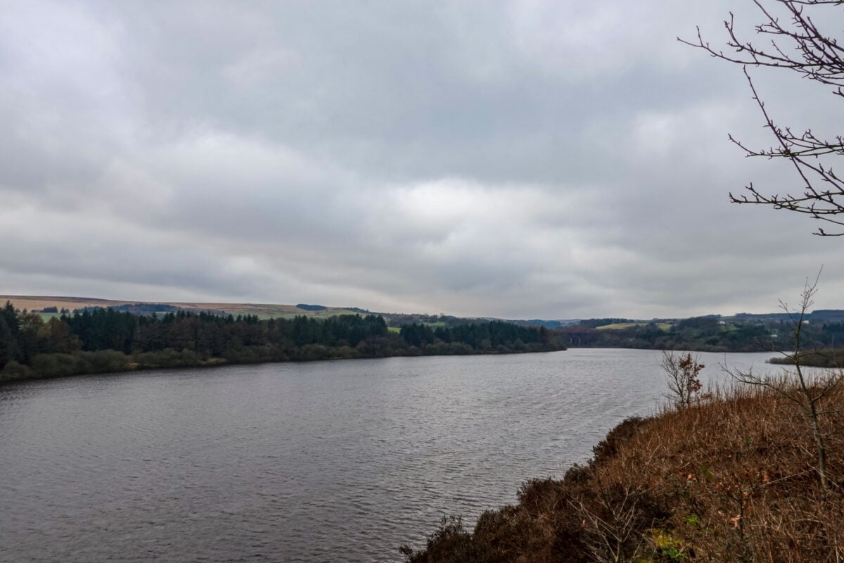Entwistle Reservoir: The Complete Walking Guide