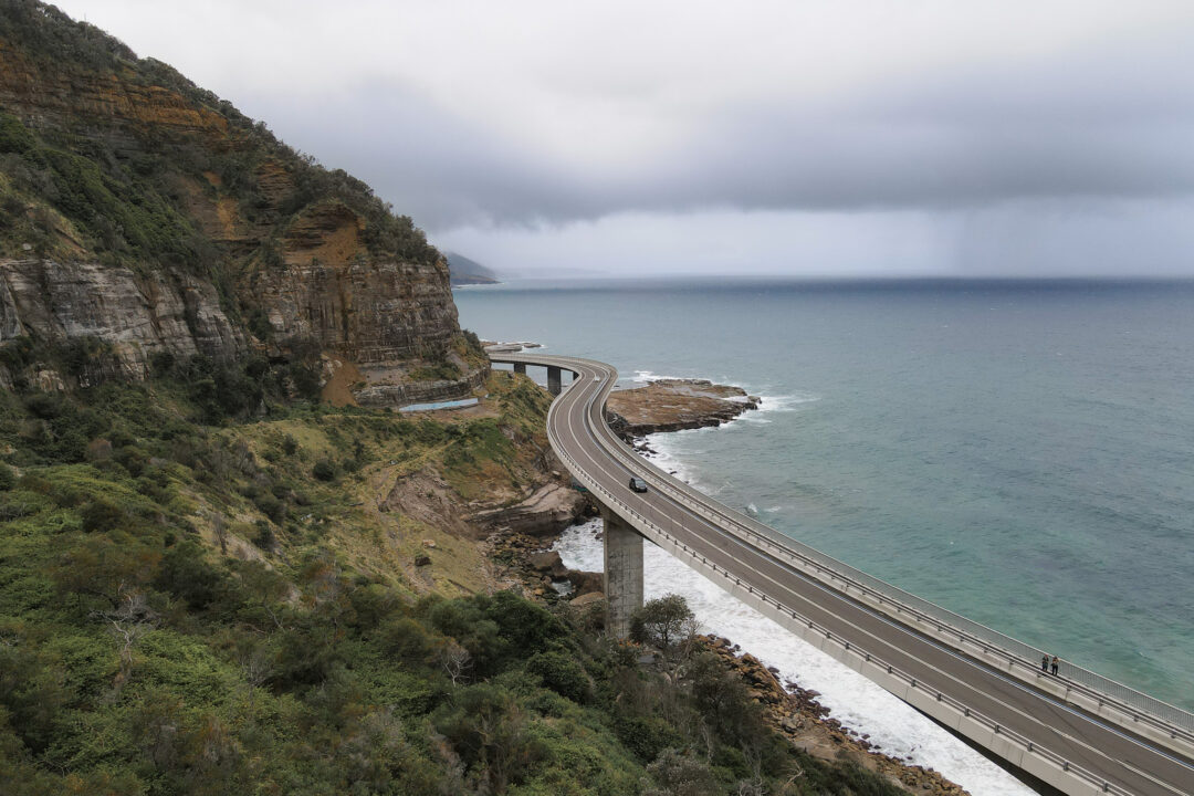 Sea Cliff Bridge Lookout Prohibited But Bridge Walk Is Still Epic