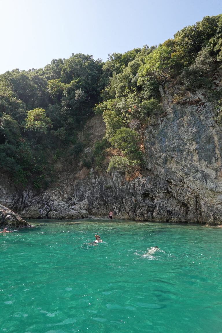 Kroreza Beach: The Ultimate Visitor's Guide